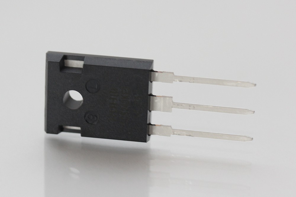 SiC power MOSFETs by Rohm - elpro Elektronik